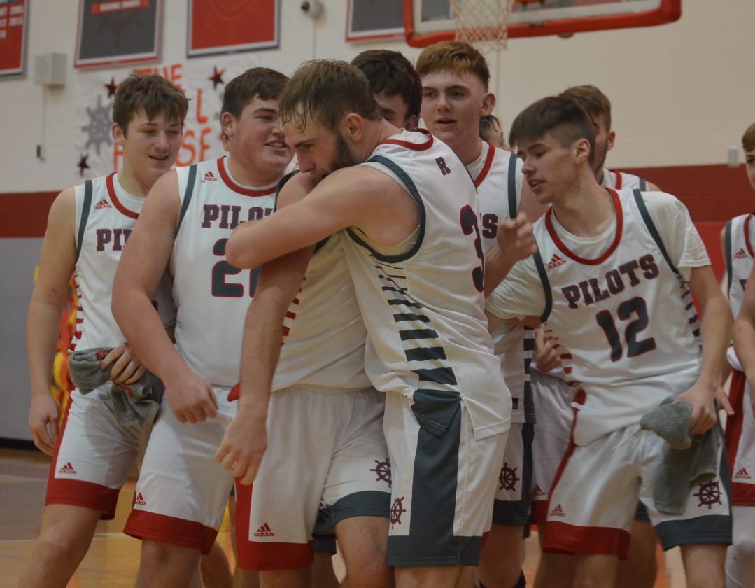 River Pilots Defense Holds Magnolia To 21 Points | News, Sports, Jobs ...